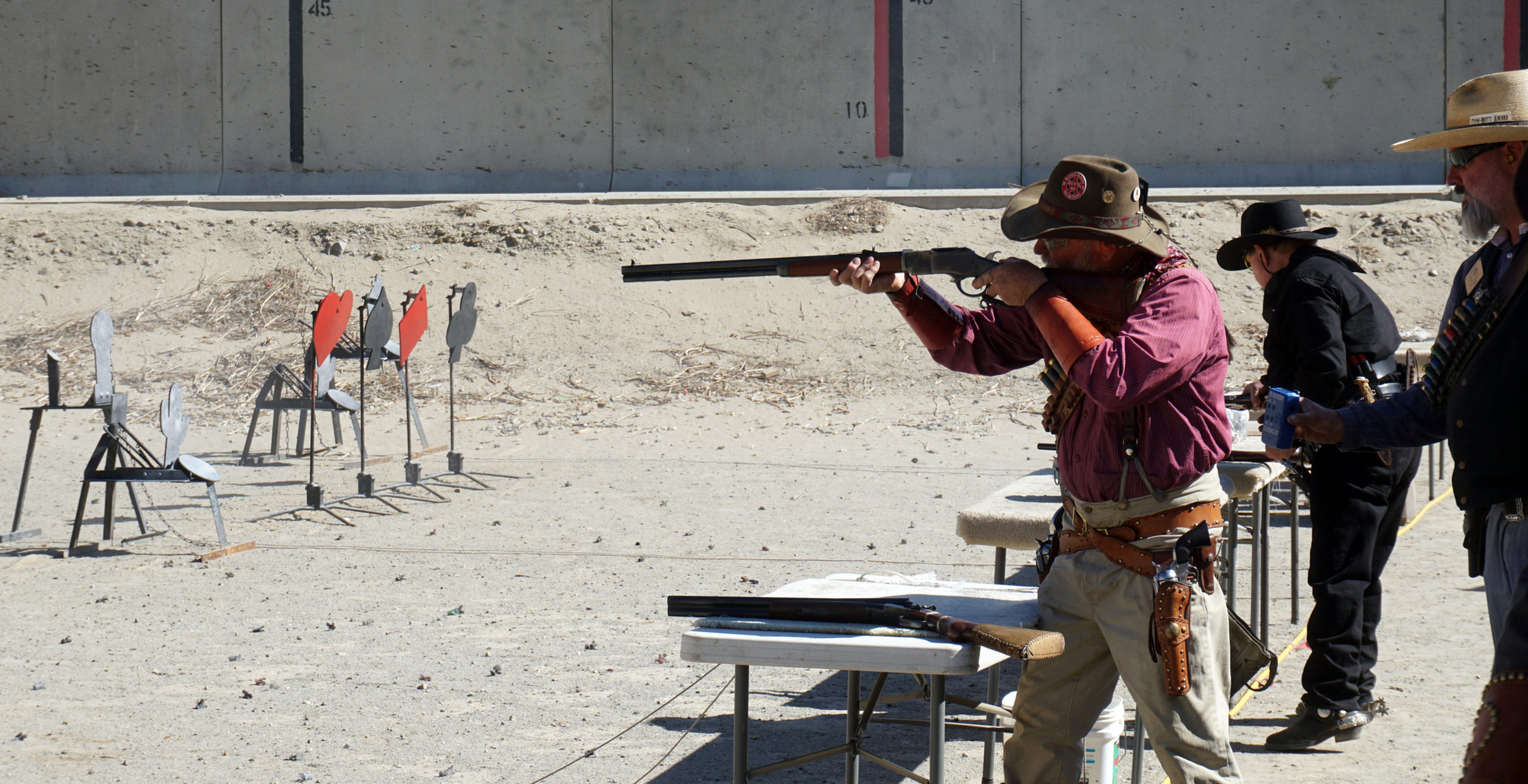 2019-DD-CNB with Rifle – DULZURA DESPERADOS